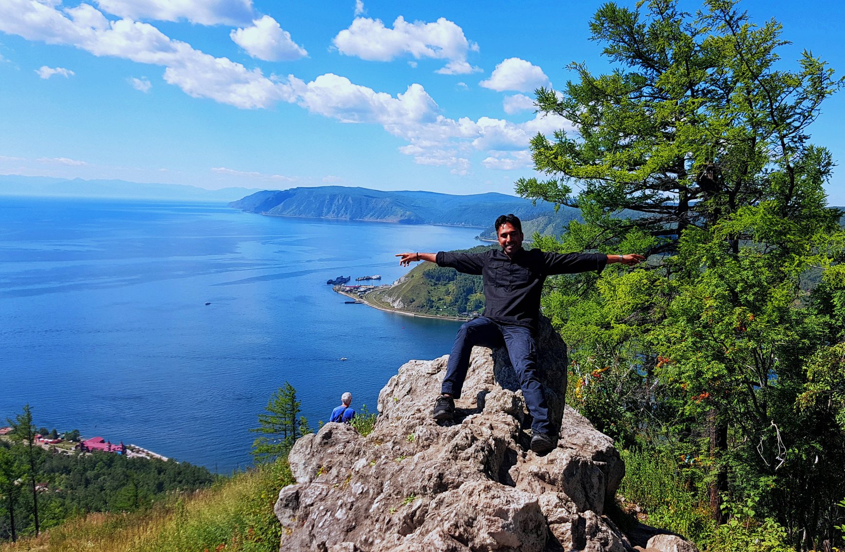 e2 • Tech Travel Eat