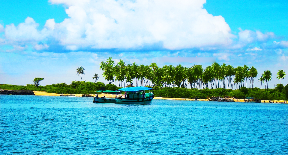 malpe boat • Technology & Travel Blog from India